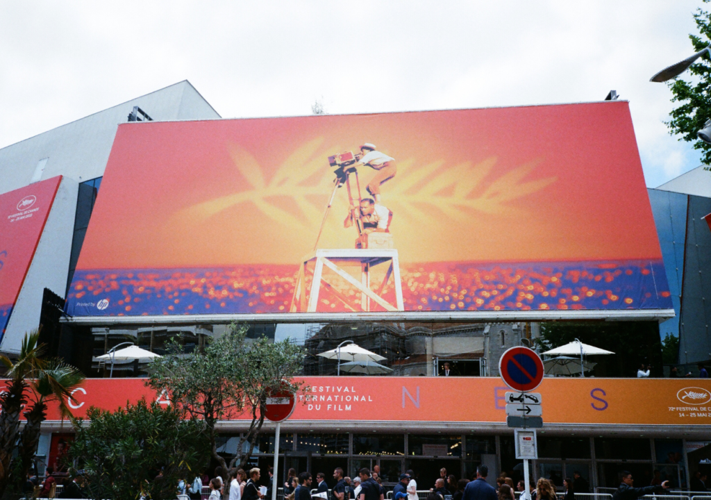 The Advantages of Digital Billboard Advertising - Marquis Advertising ...